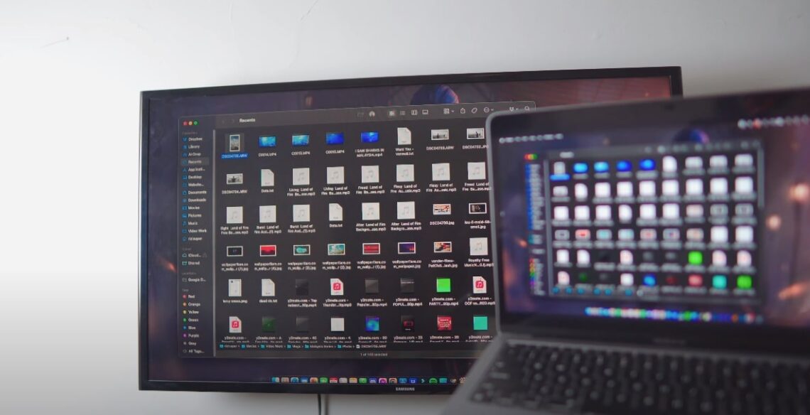 How to Connect Macbook Screen to TV – ScreenMirror